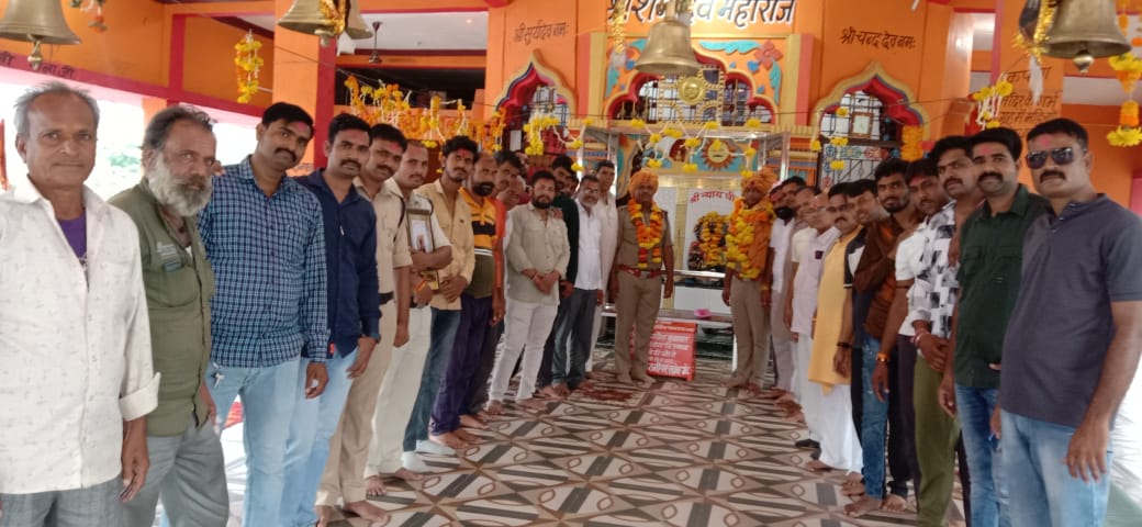 Farewell ceremony done on transfer of outpost in-charge | चौकी प्रभारी ...