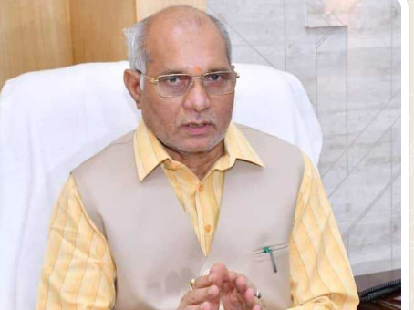 FIR on blocking the way of cabinet minister Dharampal Singh | बरेली में ...