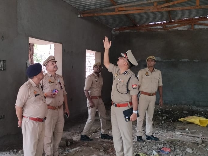 Police commissioner inspected ACP office | पुलिस आयुक्त ने एसीपी ...