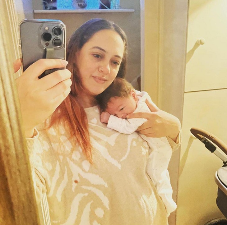 Yuvraj Singh became a father once again| Hazel Keech| Cricketer ...