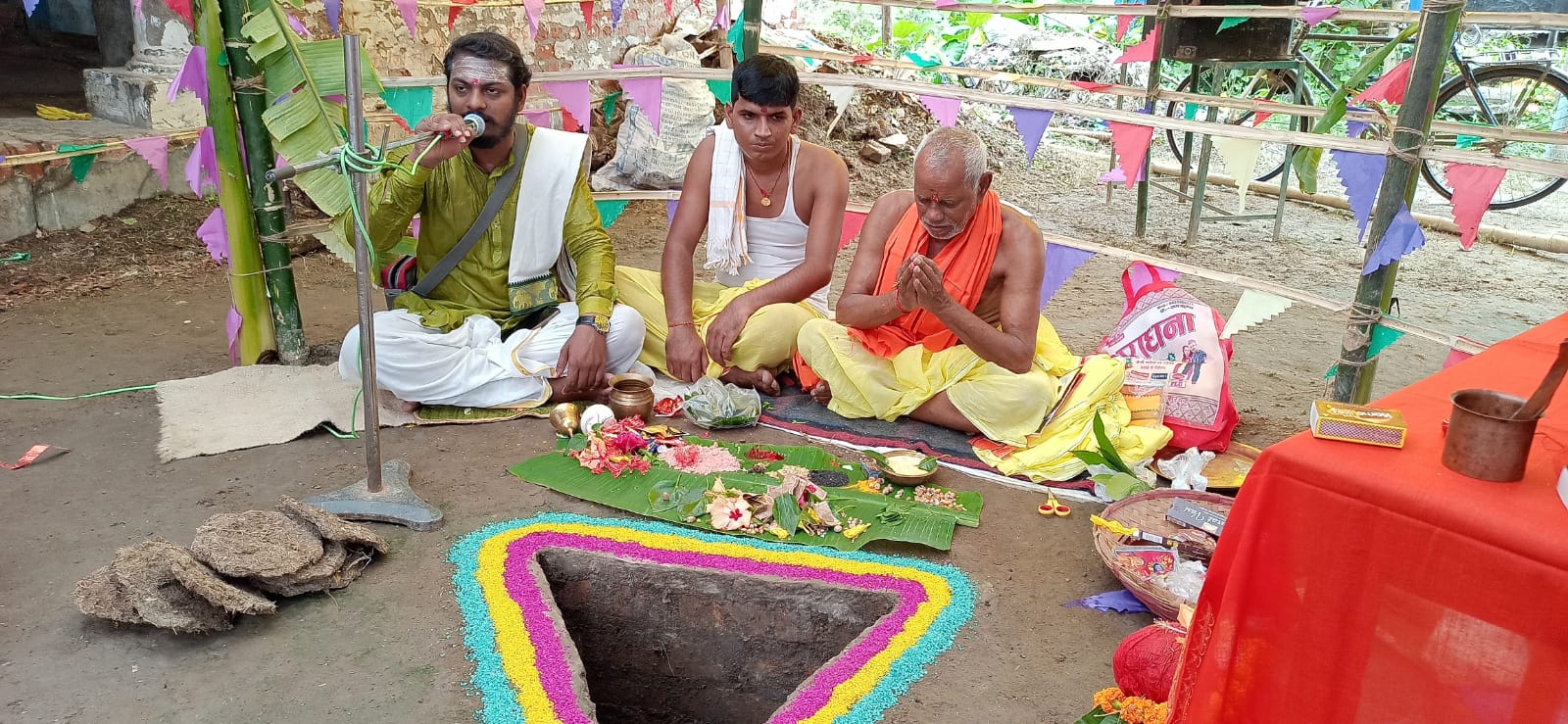 Ashtayam Yagya organized at Baba Brahma Sthan Dehbar in Samsa of ...