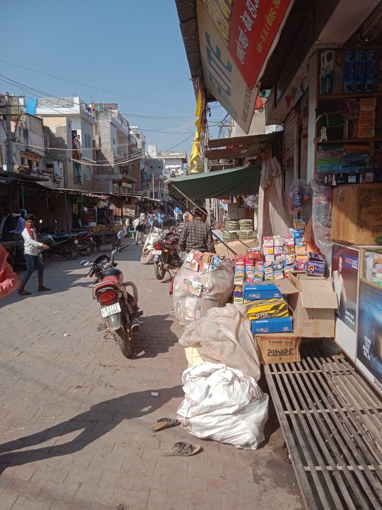 Due to encroachment in mandi oranges, 20 feet wide road remained 5 feet ...