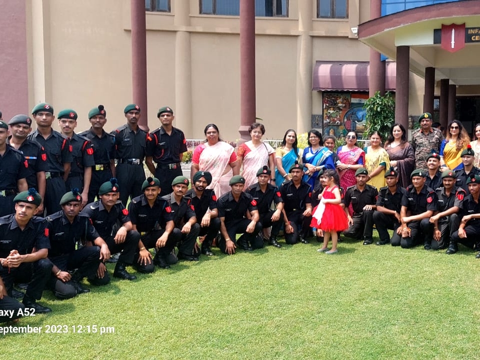 Rakshabandhan celebrated in Indore Mhow Infantry School | इंदौर जिले के ...