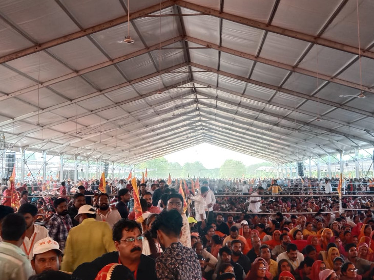 Pandit Dhirendra Shastri's court will be held in Sikar today | धीरेंद्र ...