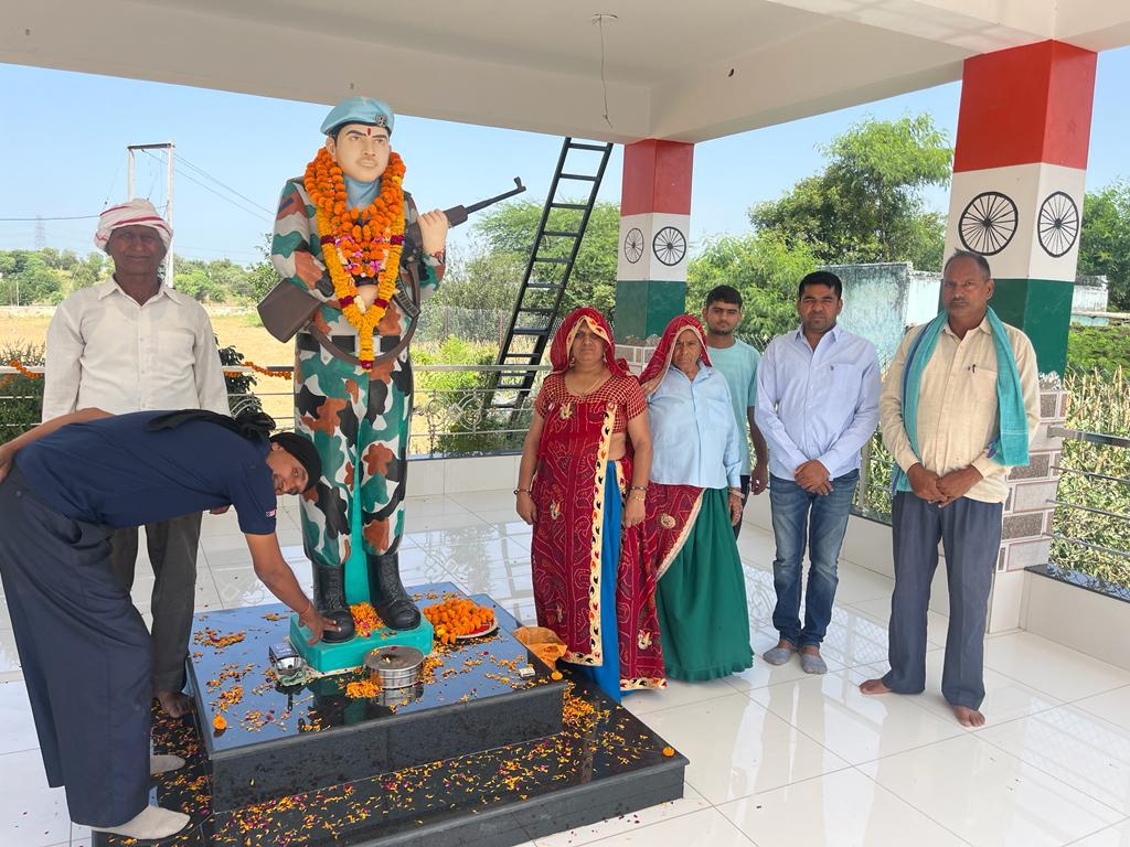 Sixth death anniversary of martyr Ram Singh Jat celebrated in Bansur | बानसूर में शहीद रामसिंह ...