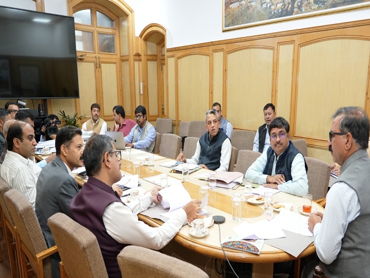 Shimla; Himachal CM Monday meeting, relief to disaster affected family ...