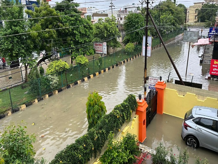 Lucknow - All schools closed due to heavy rain in Lucknow, DM issues ...