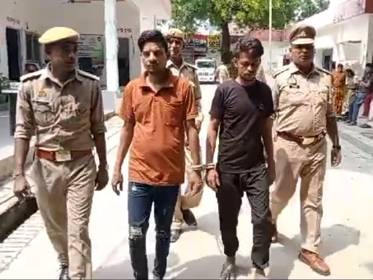 Two members of mobile thief gang arrested in Kanpur