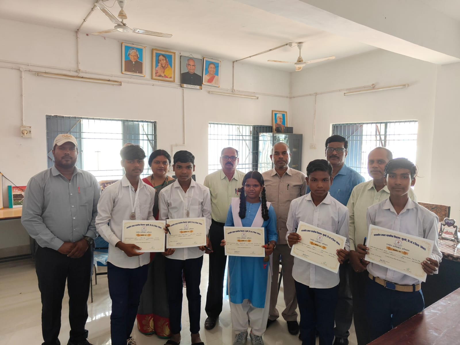 Avishkar Abhiyan: Exhibition organized in Kusmi's school | अविष्कार ...