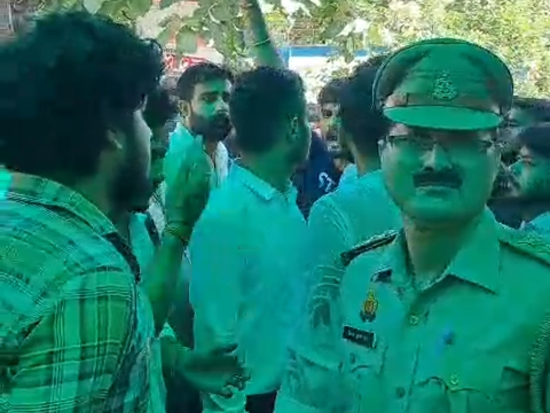Demand for arrest of accused in LLB student murder case