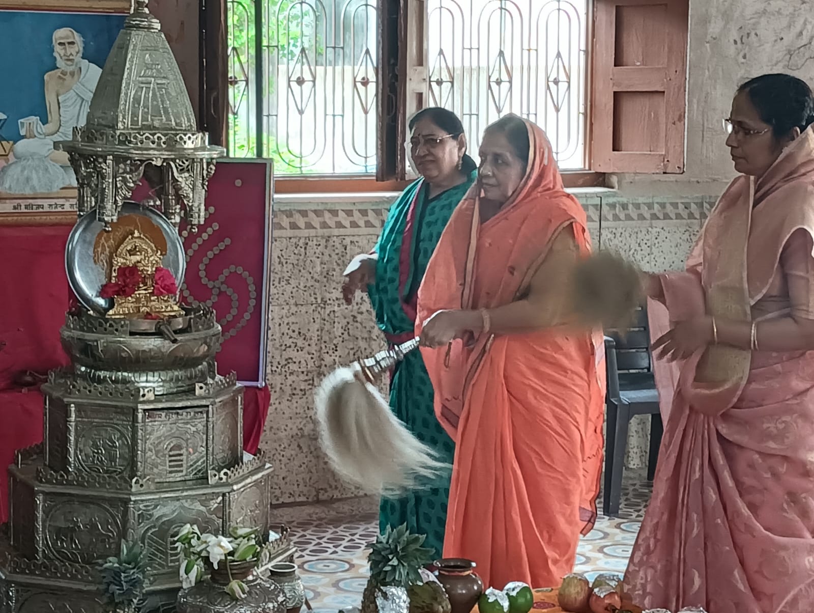 Birth anniversary of Lord Mahavir Swami celebrated in Shwetambar Jain ...