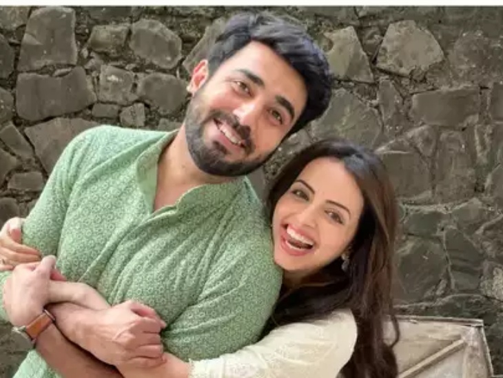 Bigg Boss-17 , Ankita-Vicky to Aishwarya Sharma-Neil Bhatt, Shrenu ...