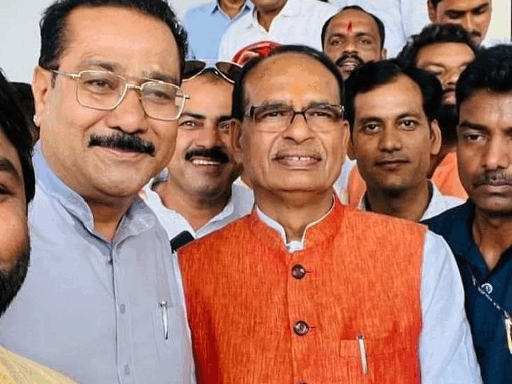 Indore: Second blow to BJP...Malhar will join Congress | इंदौर BJP को दूसरा झटका..कांग्रेस ...