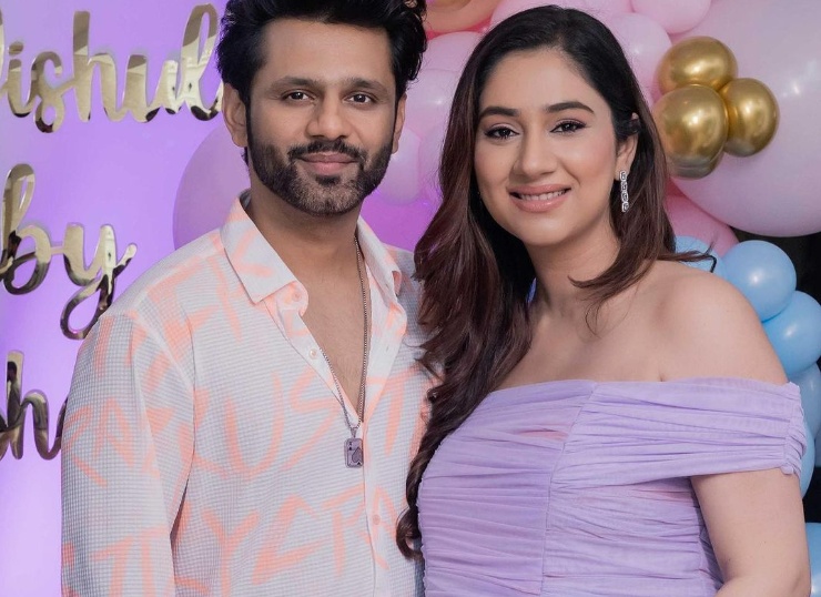 New mom Disha Parmar discharged from hospital | હોસ્પિટલમાંથી ડિસ્ચાર્જ ...