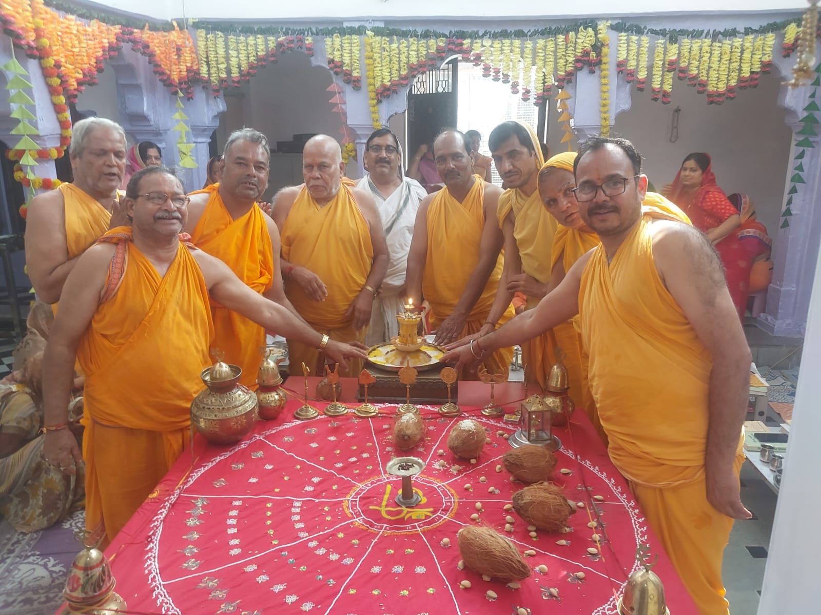 Moksha Kalyanak of Lord Pushpadant celebrated in Etawah | इटावा में ...