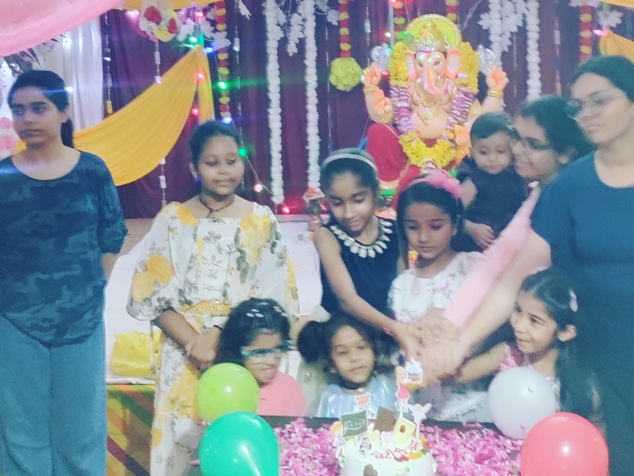 Daughters Day Celebrated With Ganeshotsav In Indore इंदौर में