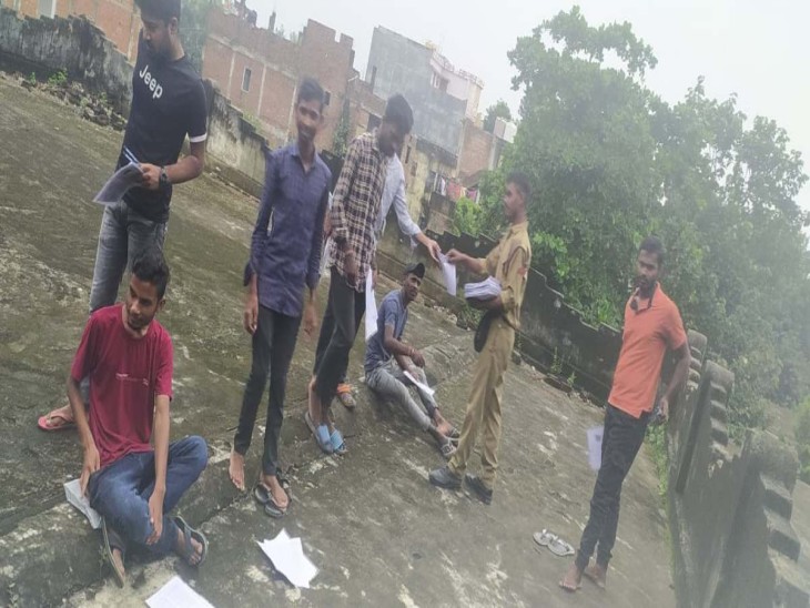 Exam is happening or Bhandara; In Bihar, children are appearing for ...