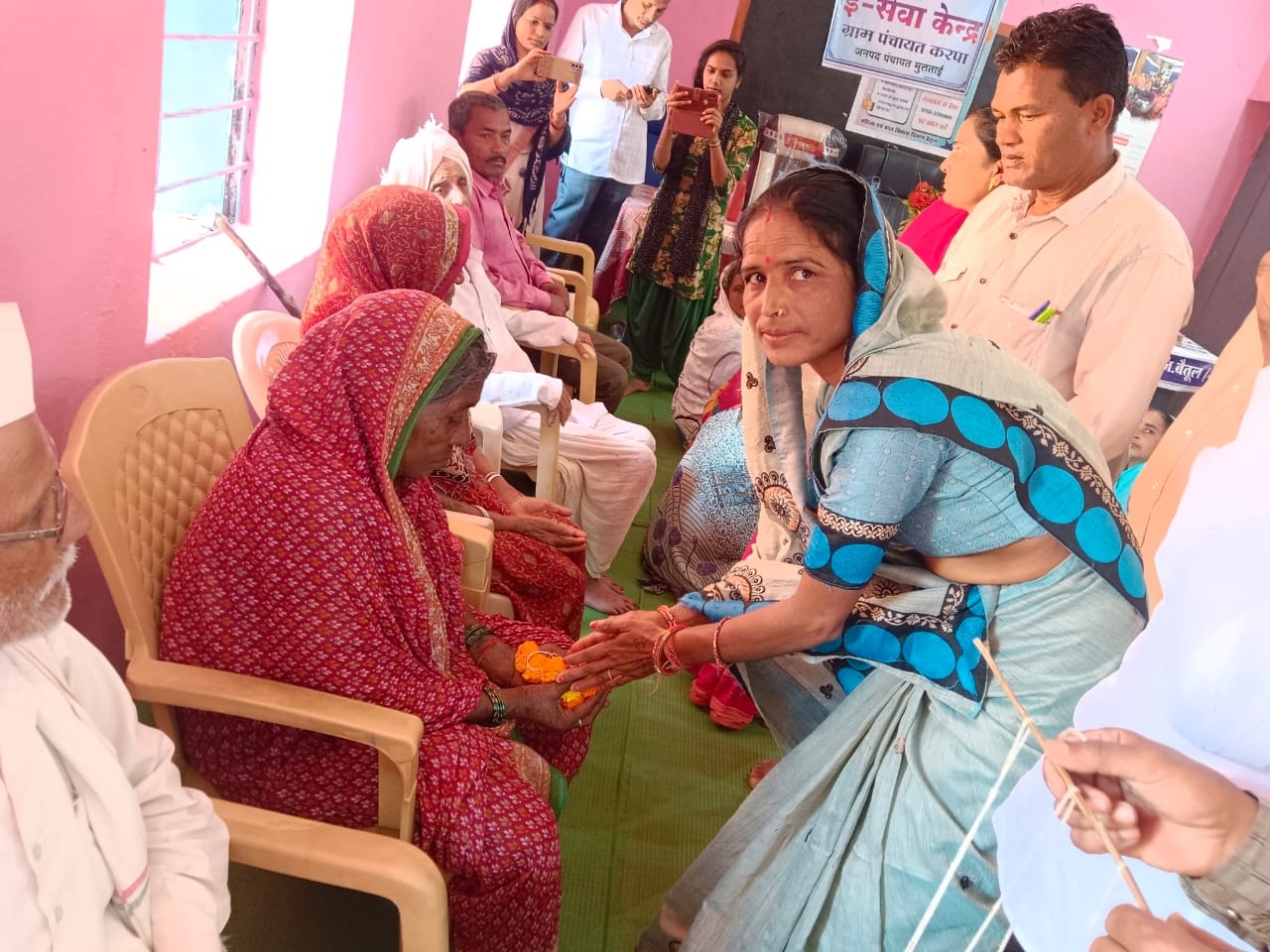 World Elderly Day celebrated in Multai | मुलताई में मनाया विश्व वृद्धजन ...