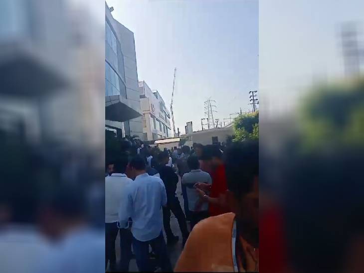 Noida Earthquake News; Earthquake Tremors In Noida | नोएडा में आया ...