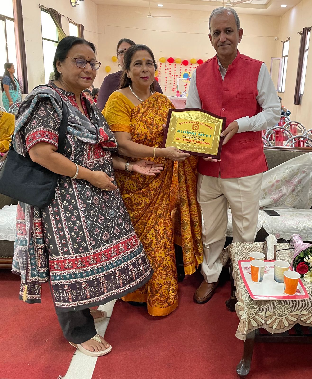 Alumni Meet at Dev Raj School | देव राज स्कूल में पूर्व छात्र मिलन ...