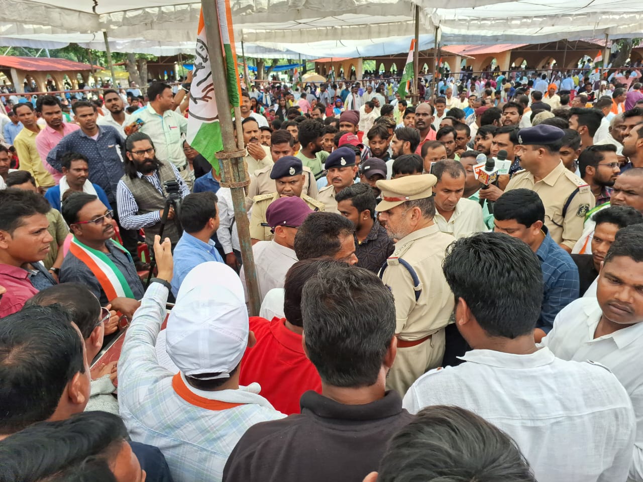 Chhattisgarh Election; Ramanujganj Congress MLA Brihaspat Singh Protest ...