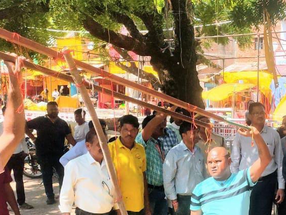 Meher Collector took to the streets | सड़क पर उतरीं मैहर कलेक्टर: शुरू ...