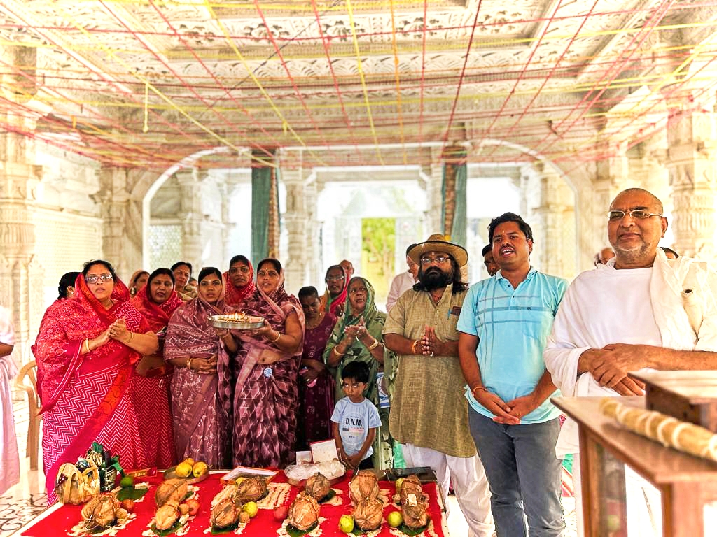 Practicing Satya Sadhana brings immense peace: Acharya Jinchandra Suri ...