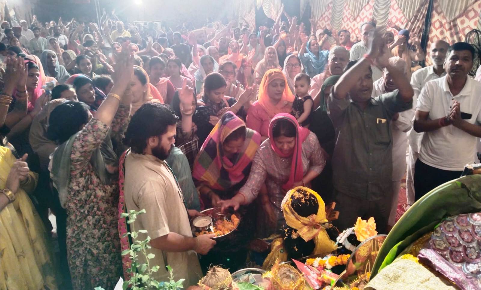 In the story, the story of Dhruvcharitra, Priyavrat, Jadbharat and ...