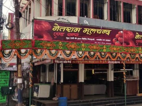 Netram's Kachori...Gandhi, Nehru and Amitabh are also crazy about it ...