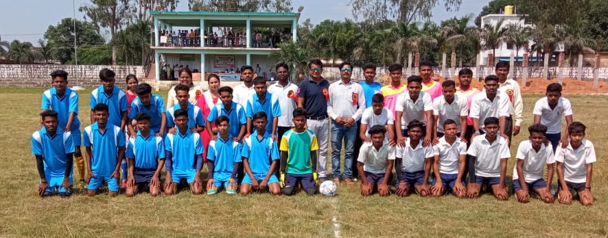 Narayanpur defeated Jagdalpur College in football match | फुटबॉल मैच ...