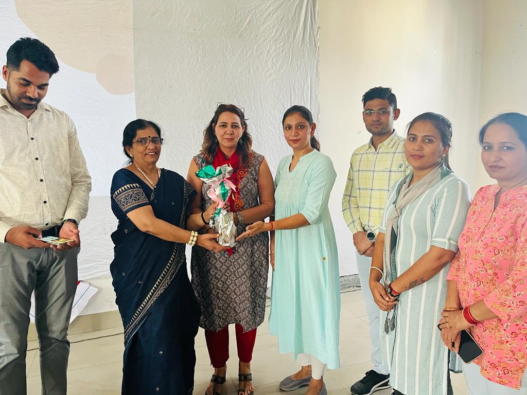 How to improve teacher's practical rapport with children, 75 teachers ...