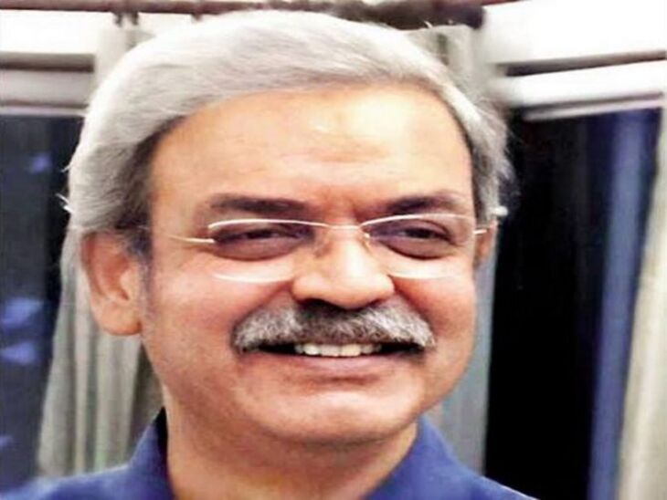 Grandmaster Raunak won the World Junior Chess Championship title ...