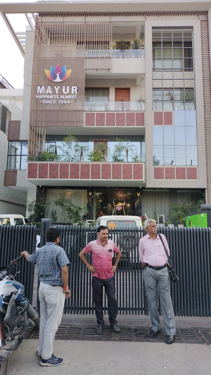 Mayur Group, Kanpur News, Kanpur News Today, GST Raid, Another big raid on Mayur Group | मयूर ...