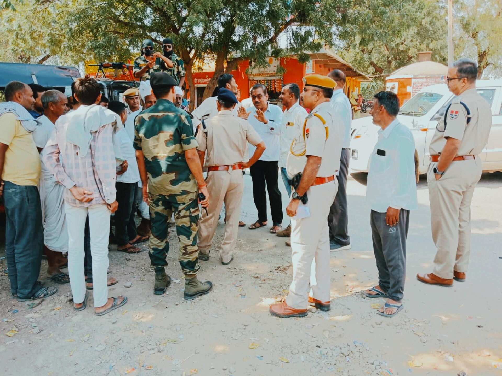 Raniwada police arrested 5 people | रानीवाड़ा पुलिस ने 5 लोगों को किया ...