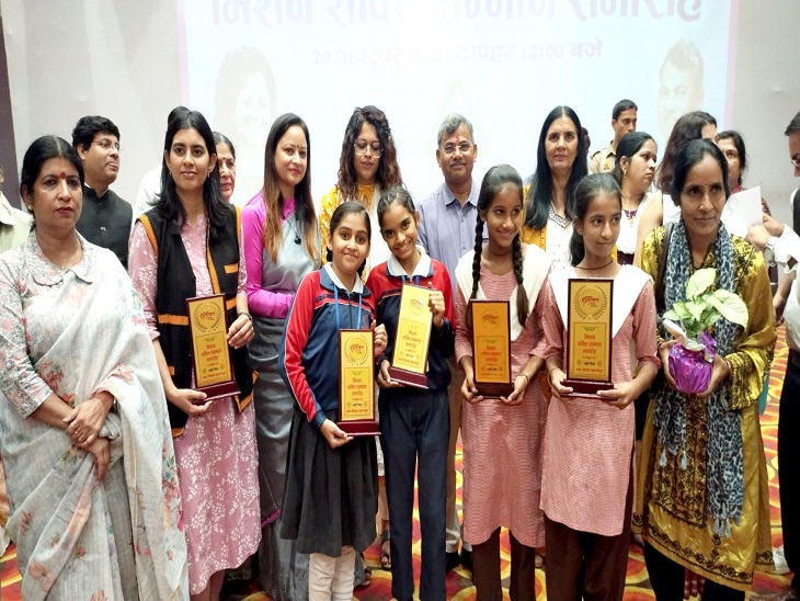 Women honored at Mission Shakti function