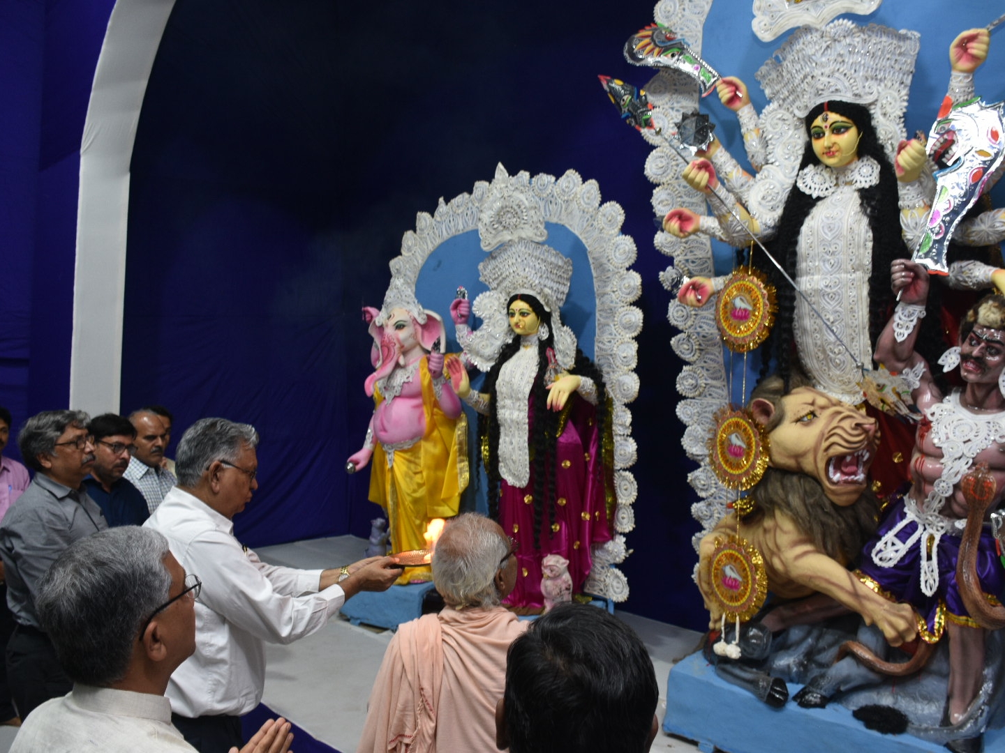 The atmosphere of BHU changed in the joy of Durga festival | दुर्गोत्सव ...