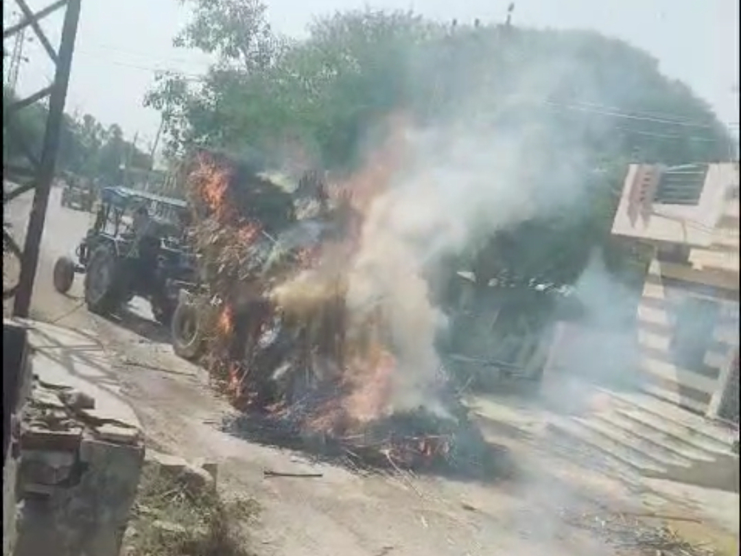 Trolley caught fire after touching electrical wires