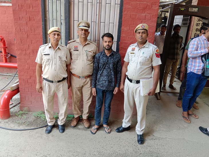 Haryana Police Two Drug Smugglers Arrested in Rewari | रेवाड़ी में दो ...