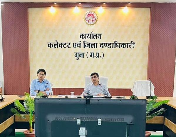 District Election Officer Tarun Rathi took weekly review meeting ...