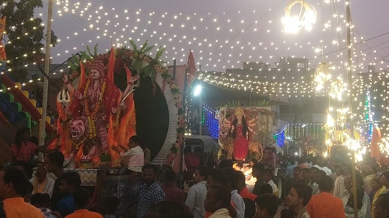 The artists of the Akharas showed amazing tricks with the tableaux of ...