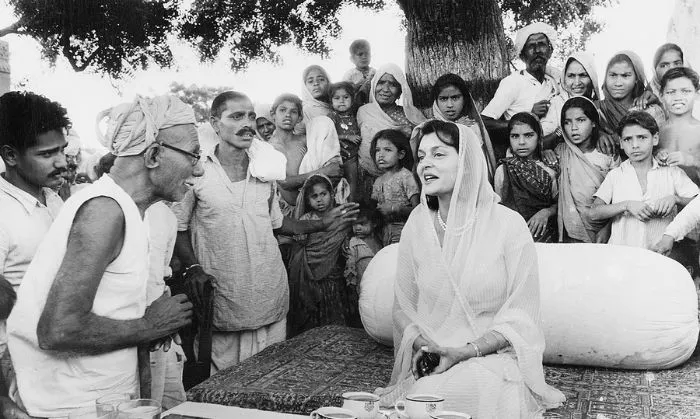 Rajasthan Election Interesting Story; Rajmata Gayatri Devi | Indira ...