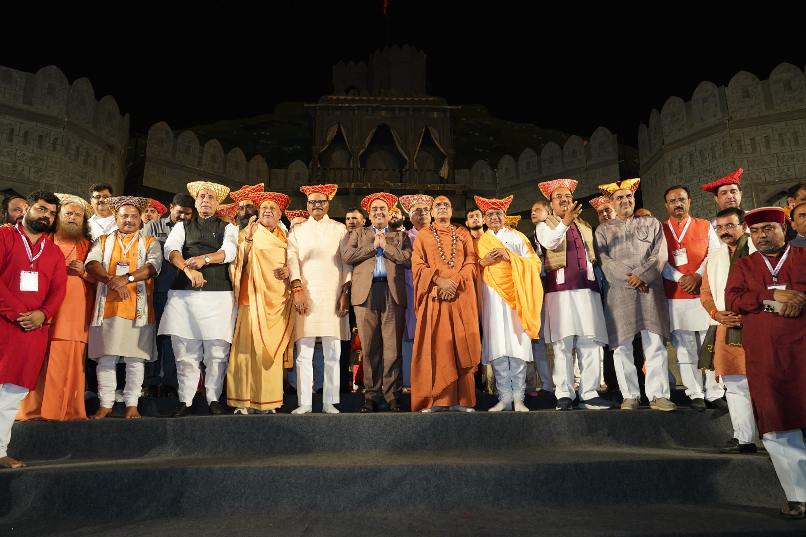 Defense Minister attended the last day of Mahanatya Janta Raja ...
