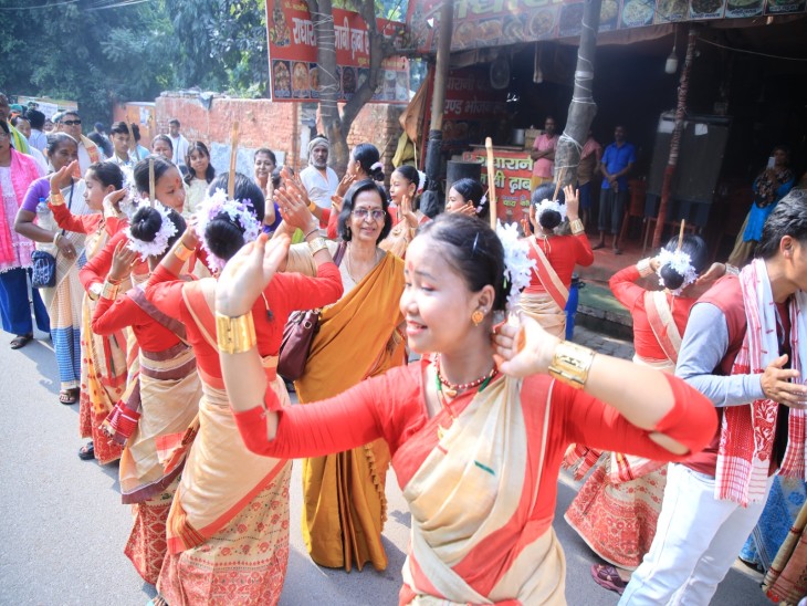 A glimpse of Mini India seen on the streets of Mathura, procession of ...