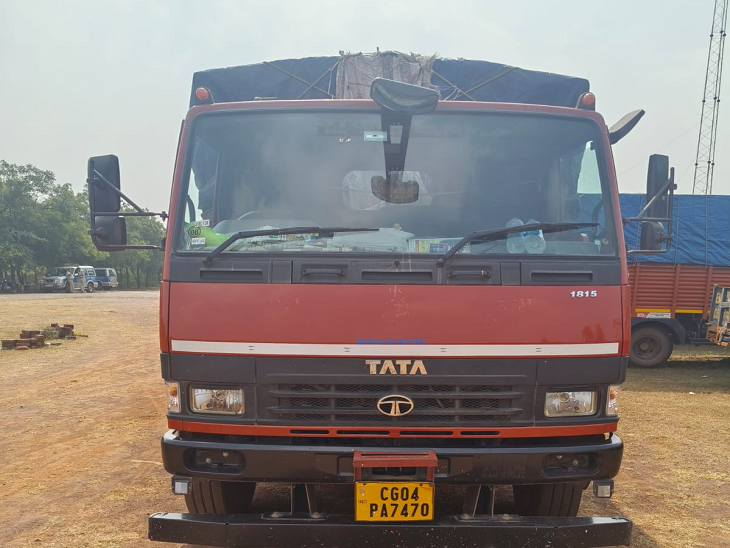 Gudaku worth Rs 18 lakh caught in intensive checking | सघन चेकिंग में ...