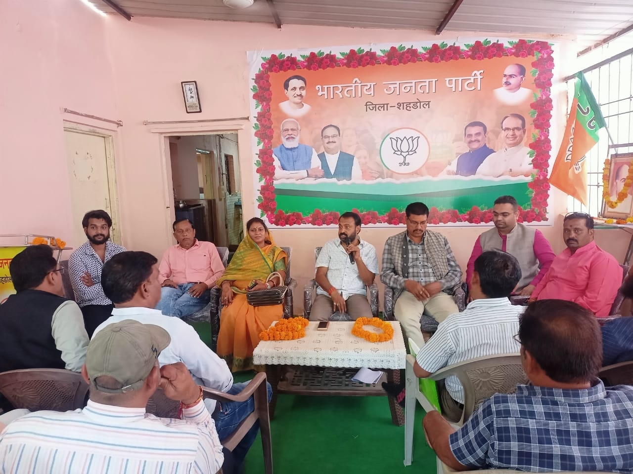 MLA engaged in publicity by observing Nirjala fast | निर्जला व्रत रखकर ...