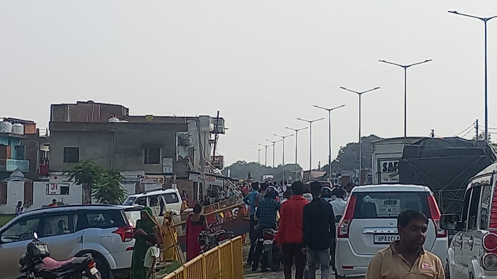 Villagers block Varanasi-Jaunpur highway over youth's death Son injured ...