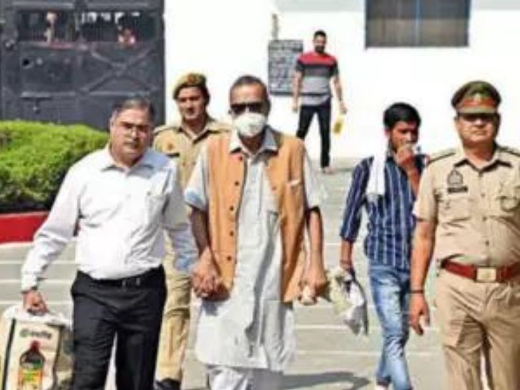 Noida Nithari Murder CBI enquiry | Surinder Koli And Moninder Singh ...