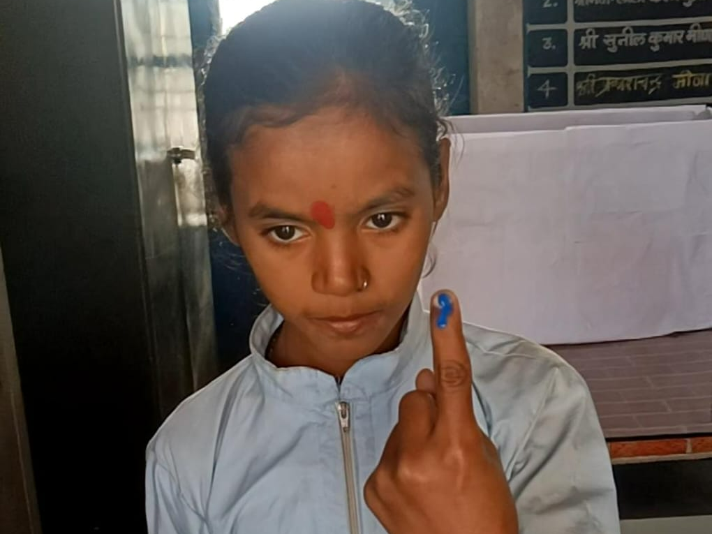 Children explained the voting process through practical in government ...