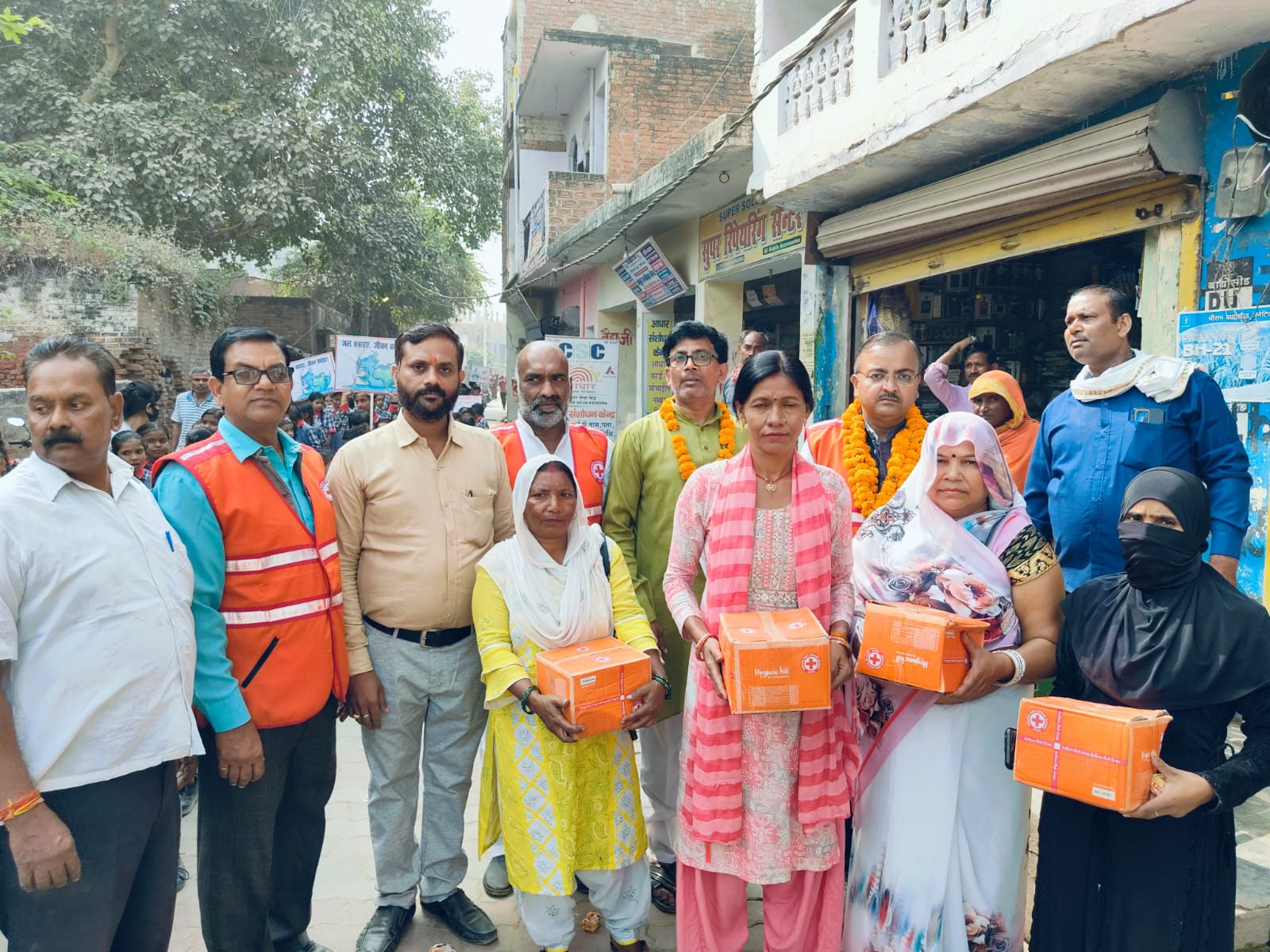 Awareness rally organized under save water save life | पानी बचाओ जीवन ...