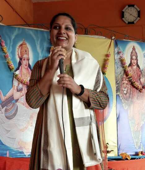 BPSC pass Nidhi Rani welcomed in Saraswati Vidya Mandir | बीपीएससी पास ...